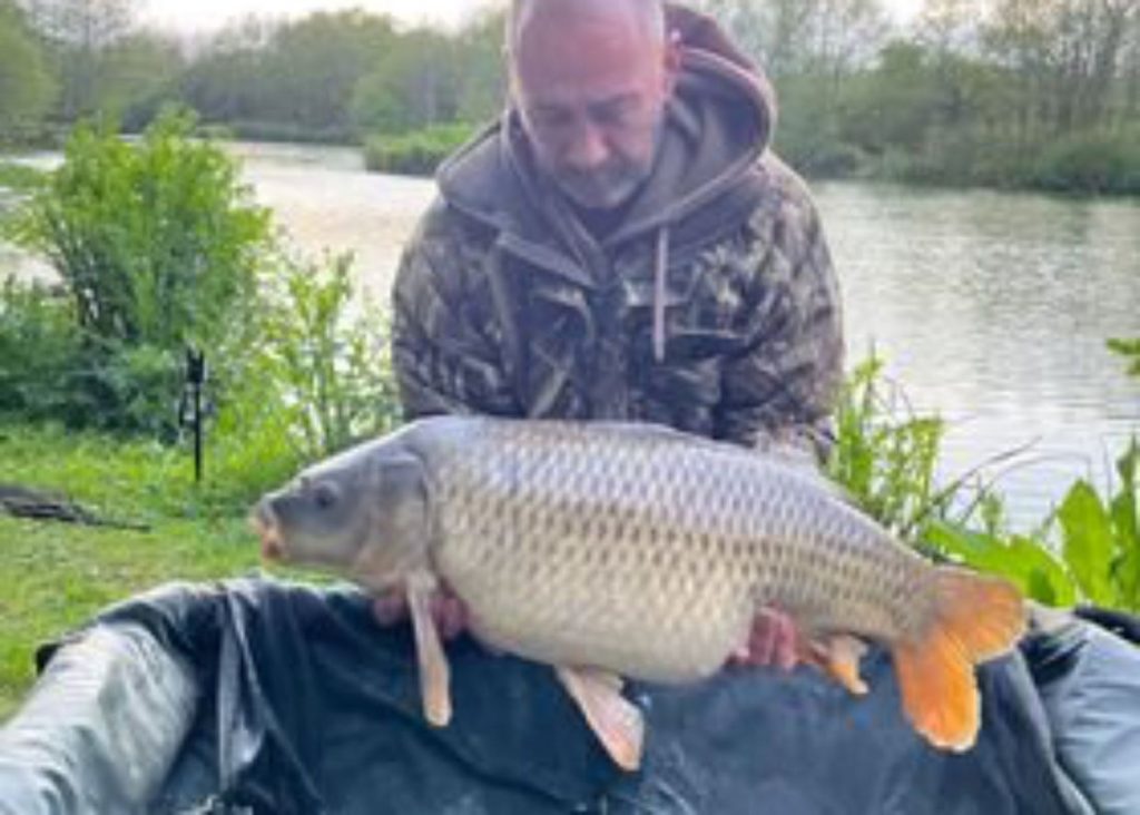 Coarse & Carp Fishing Totnes, Newton Abbot, Torquay, Exeter, Plymouth ...